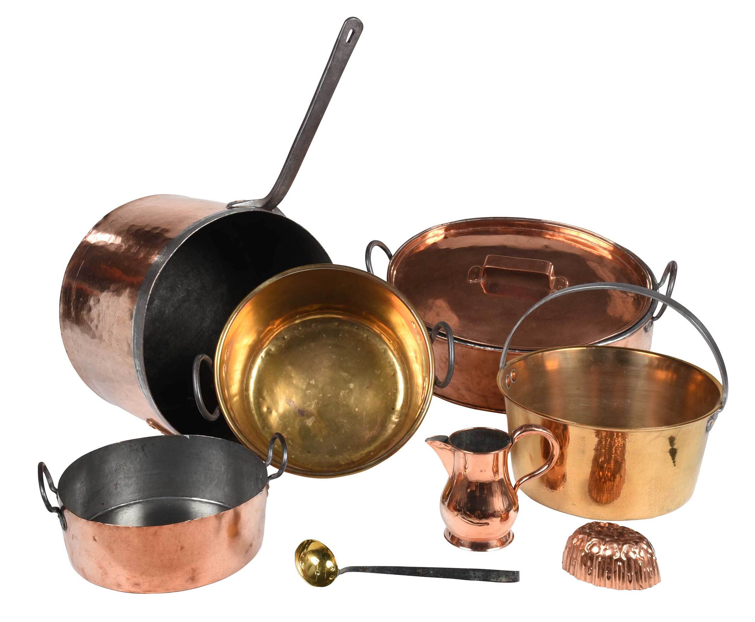 Eight Pieces of Copper and Brass Cookware | Barnebys
